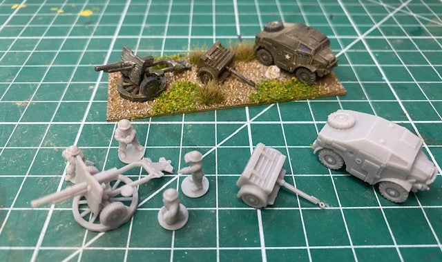 British 25 pounder artillery piece + limber, Quad tractor and crew GB5 ...
